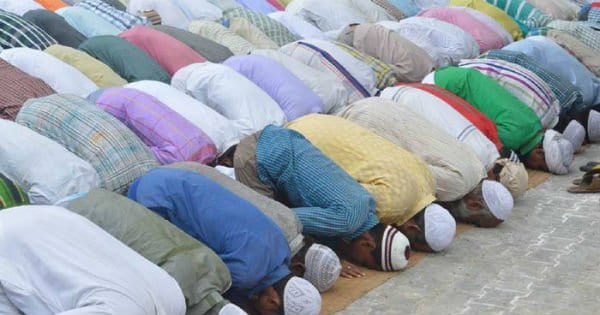 खत्म तरावीह की नमाज आज