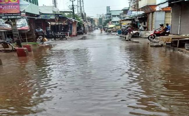 बारिश होने पर जलजमाव