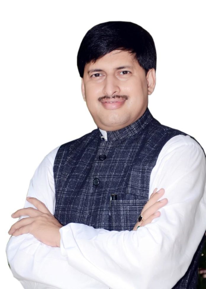 लॉकडाउन लागू करने में भी स्थिति को यत्नपूर्वक नहीं संभाला जा रहा है ...