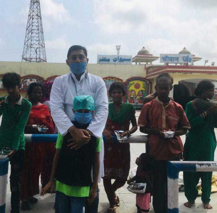 सिवान जिले के पहली कक्षा का छात्र अज़ान ज़फर ने मनाया अपना जन्मदिन एक ...