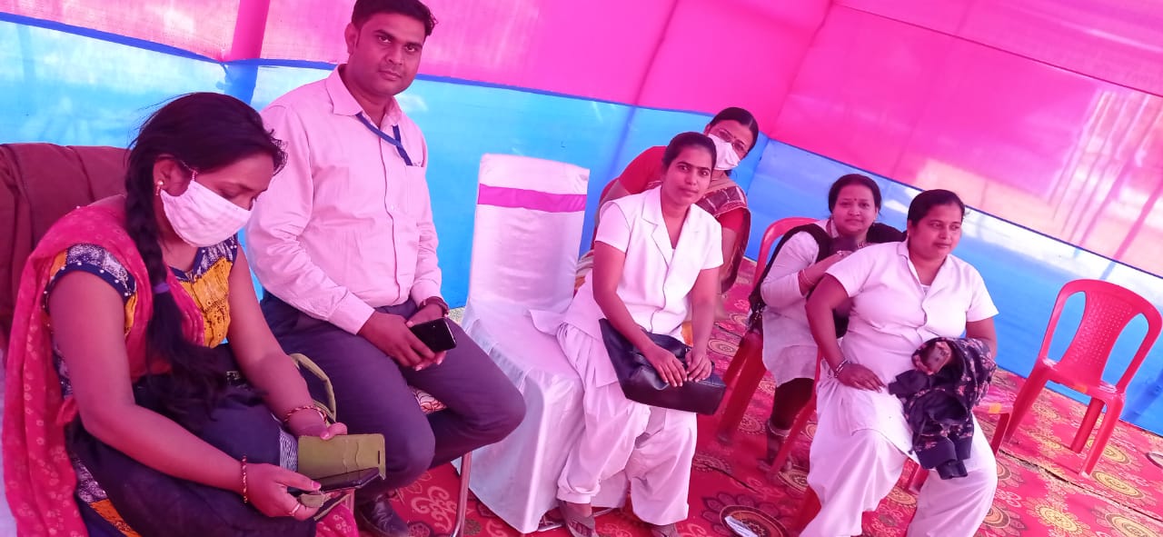 मतगणना केंद्र पर जीवन रक्षक दवाओं के साथ तैनात रहे मेडिकल टीम