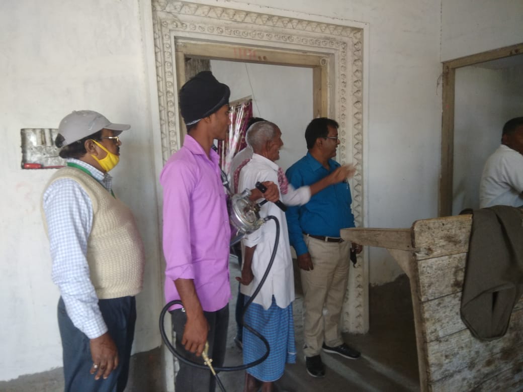 कालाजार उन्मूलन को लेकर सिंथेटिक पैराथायराइड का छिड़काव शुरू