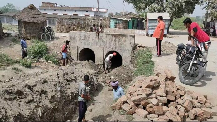 छपरा : सात निश्चय योजना से बदलेगी बहरौली गांव की तस्वीर, सीमेंटेड नाली ...